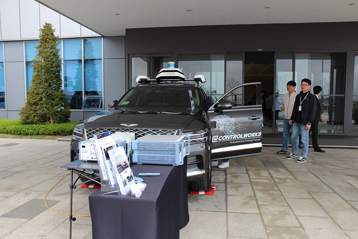 컨트롤웍스, 서산 현대모비스 테스팅엑스포에서 자율주행차량 전시 | ACEWORKS